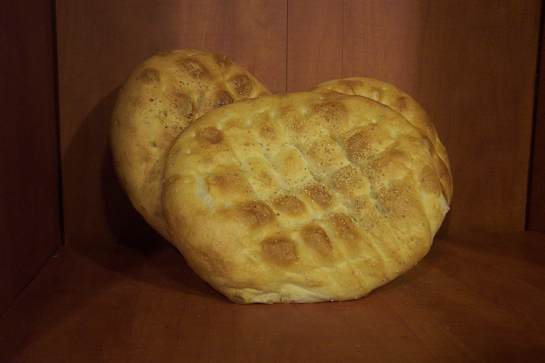 Bakkerij GORKA | Grote Turkse broden